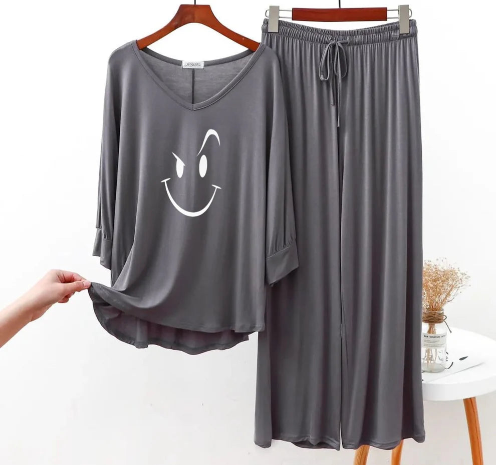 Plain Gray Smiley Face V-Neck with Plazzo Pajama Full Sleeves Suit ...